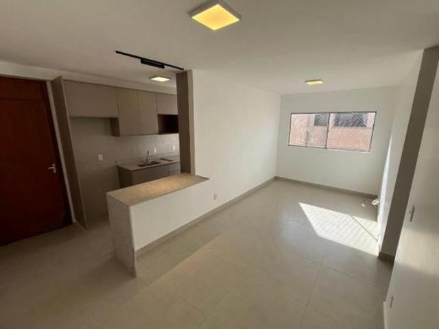 Apartamento Reformado – 62m², 2 Quartos, 1 Vaga Coberta – Riacho Fundo II – R$ 254.000