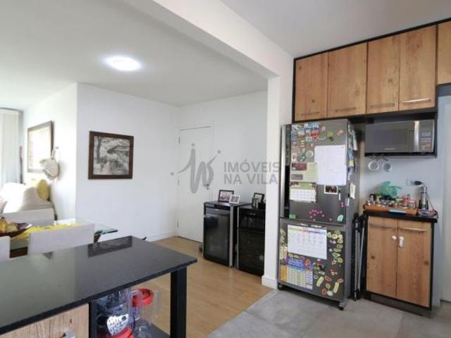 Apartamento Reformado | 72,2 m² | 3 dormitórios 1 suíte | 2 vagas fixas | Próx. Metrô Hosp. SP