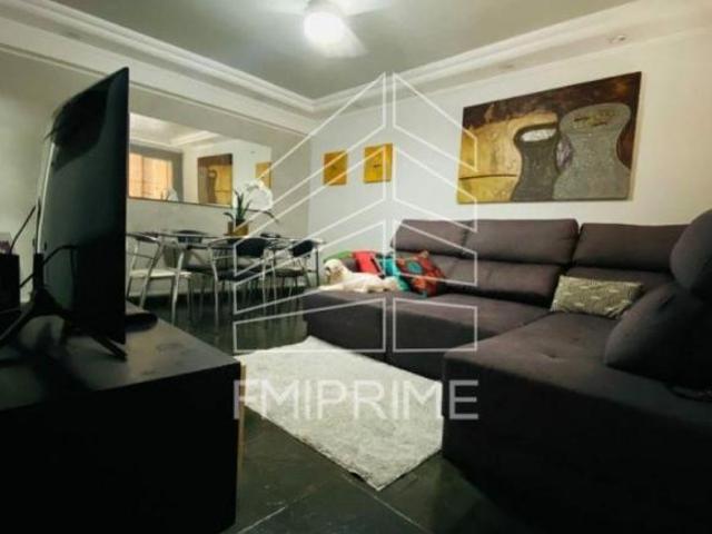 APARTAMENTO REFORMADO, 89m², 2 QUARTOS, SALA, COZINHA AMPLA, SEM VAGA