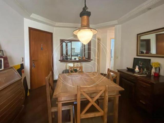 Apartamento reformado 92m², 2 ou 3 dormitórios, Moema SP VENDA