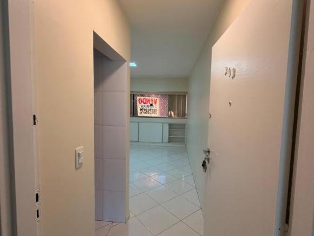 Apartamento REFORMADO c/ elevador e armários planejados PARTICULAR
