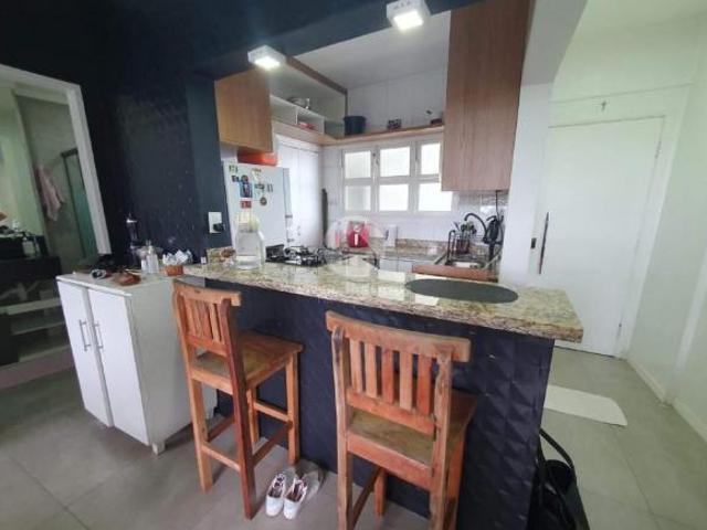 Apartamento reformado com bela vista na Ilha Porchat São Vicente/SP