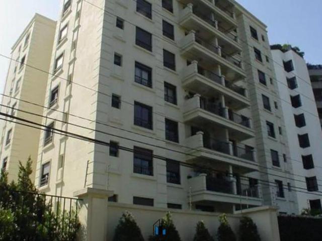 Apartamento Reformado com Lazer Completo, 2 dormitórios, 2 vagas