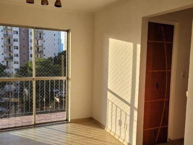 “Apartamento Reformado com Planejados e Sacada | 52 m² | Jardim Umarizal”