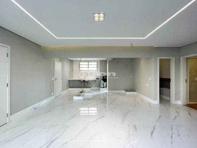 Apartamento reformado com projeto arrojado