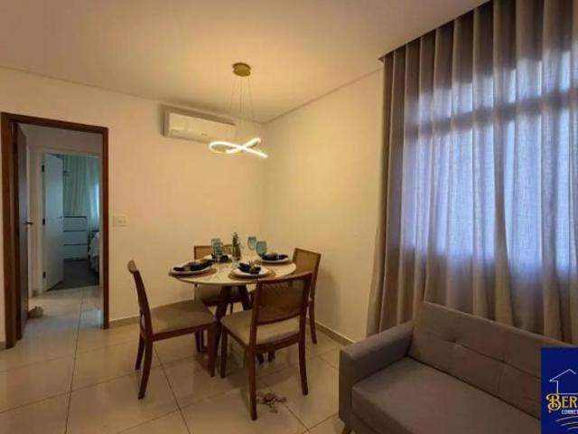 Apartamento Reformado com Suíte, Planejados e Segurança Digital em Localização Privilegiada