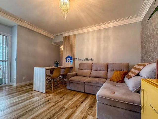 Apartamento reformado com varanda gourmet e 2 vagas – Bradesco Cidade de Deus
