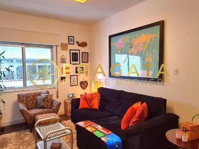 Apartamento reformado com 128m² 2 quartos sendo 1 suíte e 1 vaga Jardim Paulista/SP