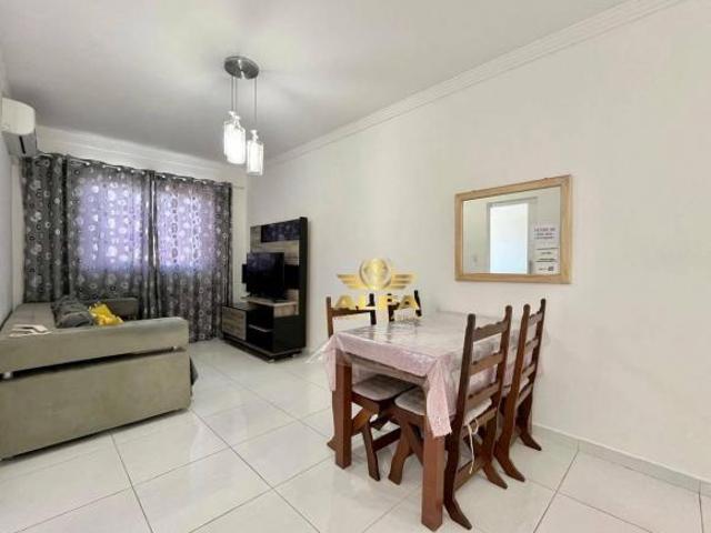 Apartamento reformado com 1 dormitório e 1 vaga próximo à praia na Enseada – Alfa Imóveis Guarujá