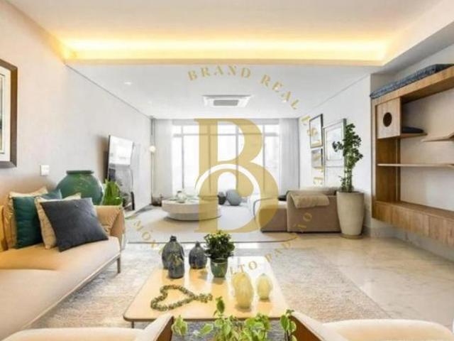 Apartamento reformado com 220 m² à venda no bairro Vila Nova Conceição!