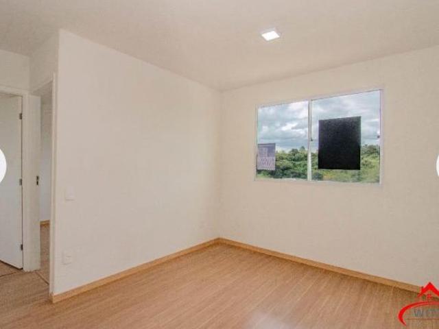 Apartamento Reformado com 2 Dormitórios e Excelente Localização
