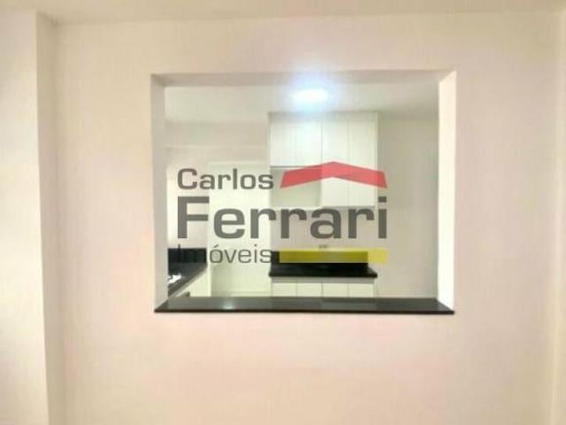 Apartamento reformado com 2 dormitórios na Av. Braz Leme ? Santana