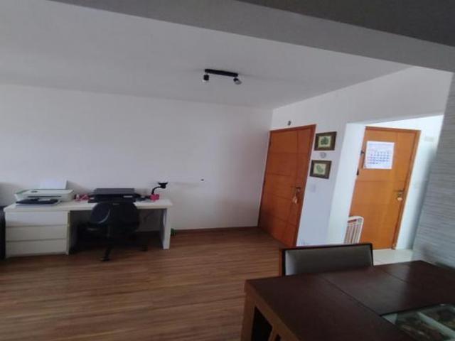 Apartamento Reformado com 2 Dormitórios na Mooca