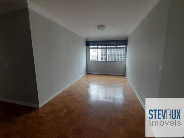 Apartamento reformado com 2 dormitórios, suíte e closet para venda