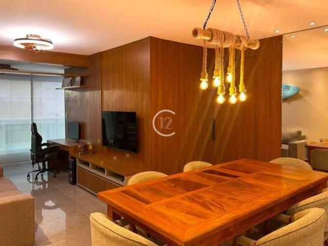Apartamento reformado com 2 quartos à venda, 72 m² por R$ 1.020.000 Jardim São Dimas São José do