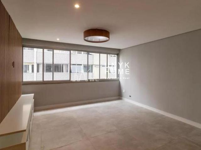 Apartamento Reformado com 3 dormitórios em Perdizes
