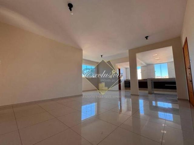 Apartamento Reformado com 3 Quartos e Suíte no Centro de Poços de Caldas