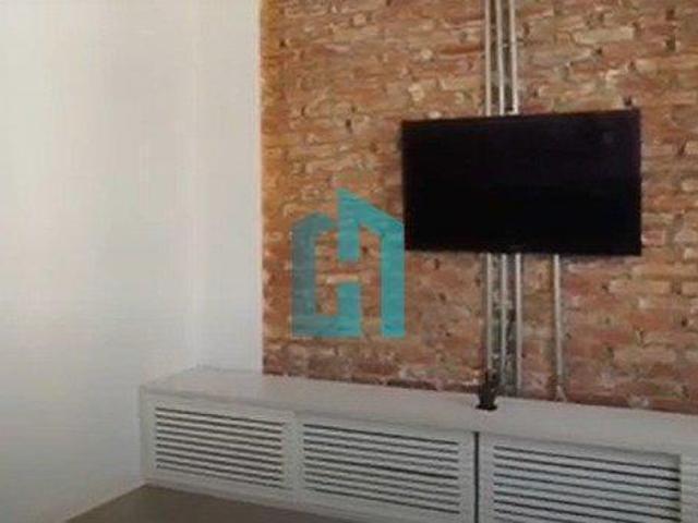 Apartamento reformado com 3 quartos e 1 vaga livre a venda itaim bibi