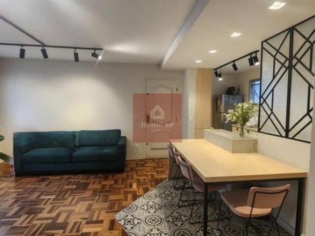 Apartamento reformado com 3 quartos no Brooklin