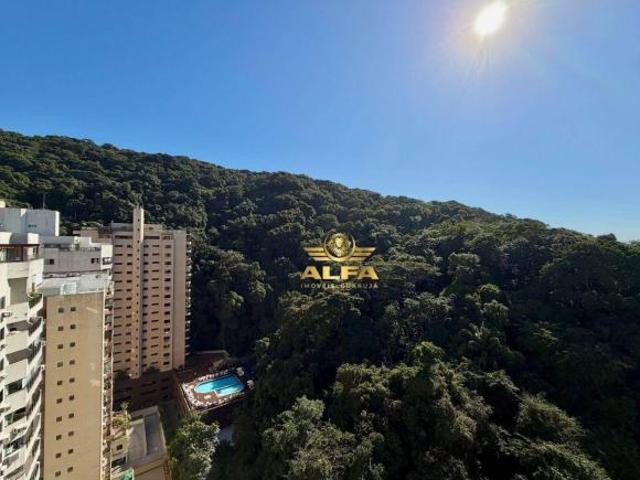 Apartamento Reformado com 4 Dormitórios à Venda na Praia das Pitangueiras – Alfa Imóveis Guarujá