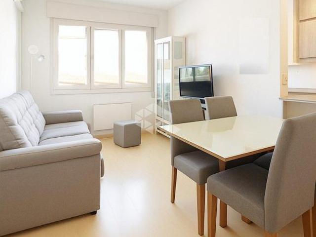 APARTAMENTO, REFORMADO, CIDADE BAIXA, ELEVADOR, PORTARIA,1 DORMITÓRIO