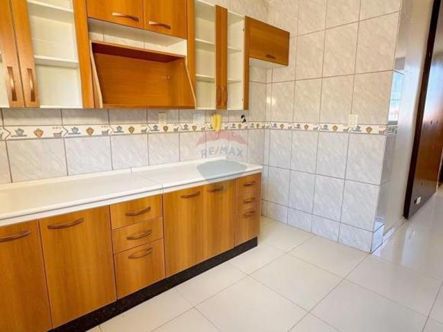 APARTAMENTO REFORMADO À VENDA – CIDADE JARDINS / PARQUE DAS FLORES