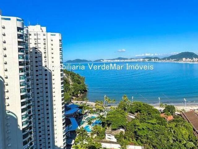 Apartamento reformado à venda Condominio Tortugas em Guarujá