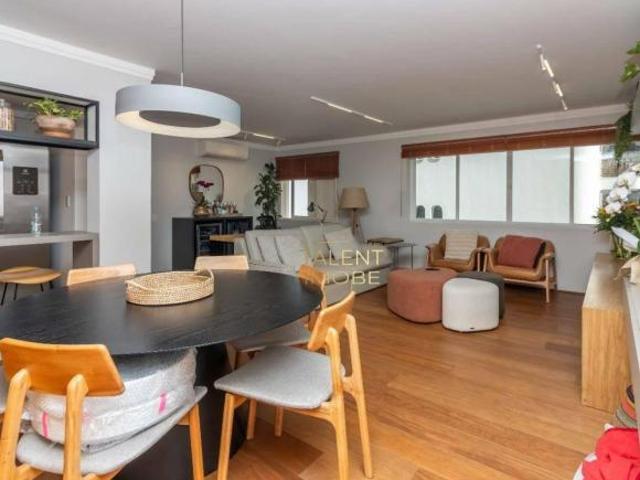 Apartamento reformado à venda em Moema São Paulo/SP – 114 m² | 2 quartos suítes | 1 vaga