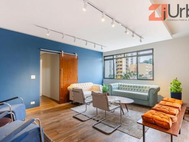 Apartamento reformado à venda em Perdizes com 110m², 3 dormitórios com fácil acesso às Avenidas Suma