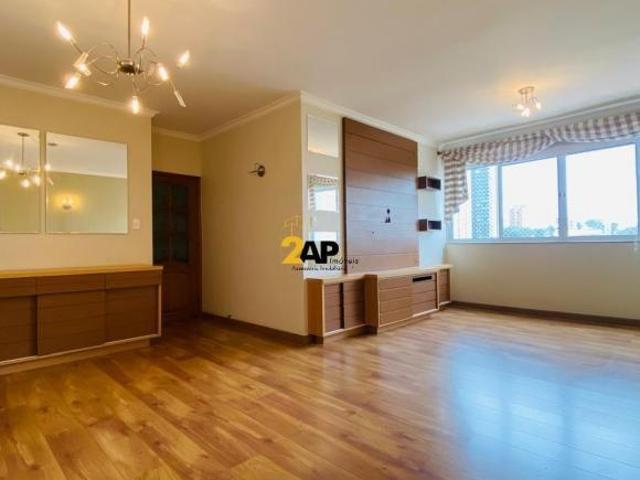Apartamento reformado a venda na Vila Clementino, 3 dormitórios, 2 vagas de gara