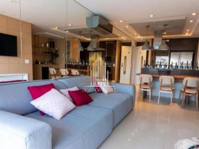 Apartamento reformado a venda na vila clementino. 74m² 2 dorms 1 suite 1 vaga Edifício Via Ibirapu
