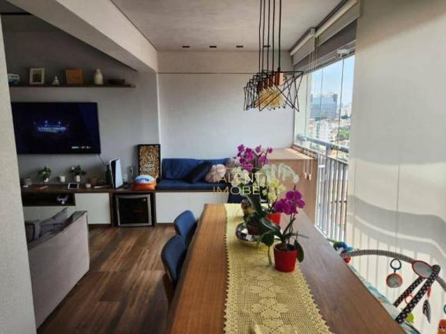 Apartamento reformado à venda na Aclimação São Paulo/SP – 125 m² | 2 quartos suítes | 2 vagas