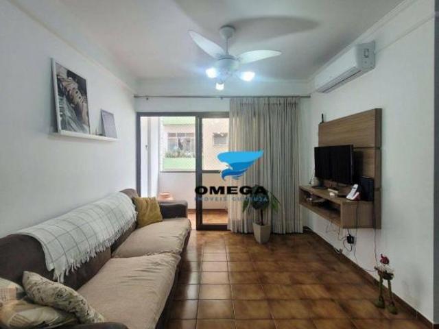 Apartamento reformado à venda na praia das Astúrias no Guarujá I Omega Imoveis