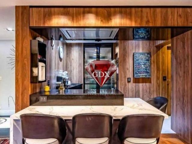 Apartamento reformado à venda no Jardim Paulista