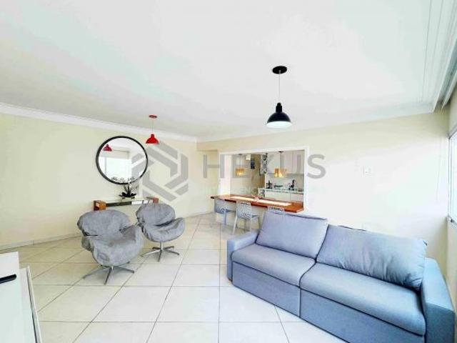 Apartamento reformado a duas quadras da Praia das Asturias, Guaruja Hexus