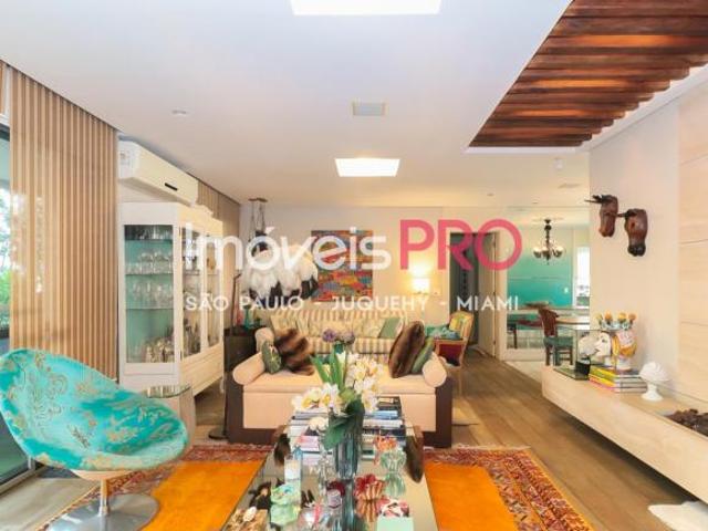 Apartamento Reformado Garden, 4 Dormitorios com 220m² Vila Suzana