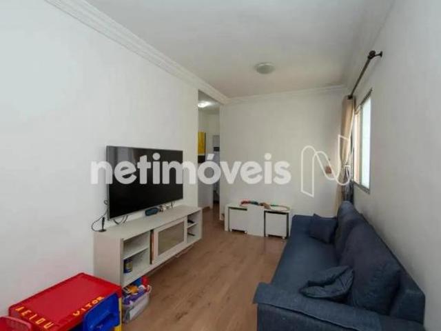Apartamento Reformado de 3 Quartos à Venda no Buritis