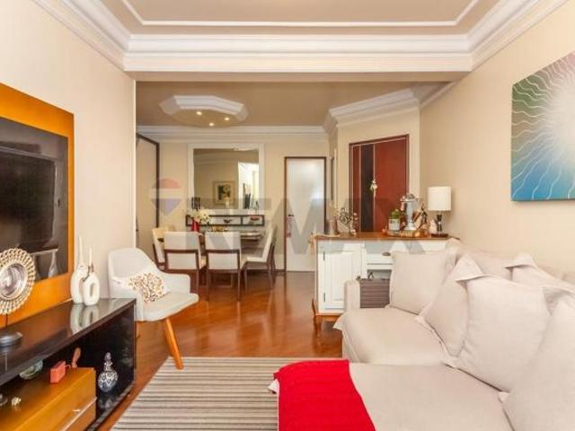 Apartamento reformado de 103m² com 3 dormitórios e 2 vagas entre Vila Mariana e Chácara Klabin