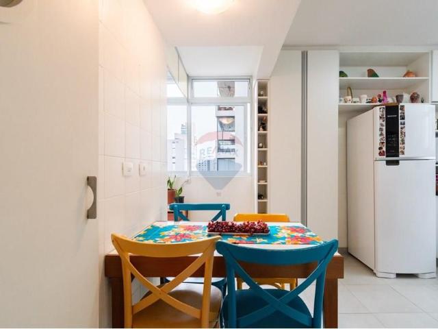 Apartamento Reformado De 138 m² No Jardim Paulista Com 2 Dormitórios, 1 Suíte E 1 Vaga