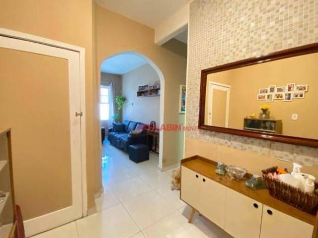 Apartamento Reformado de 2 Quartos com 65m² de Área Útil Sem Vaga de Garagem