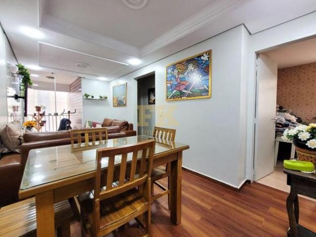 Apartamento reformado de 63m² com 3 quartos e vaga de garagem em Taguatinga Sul