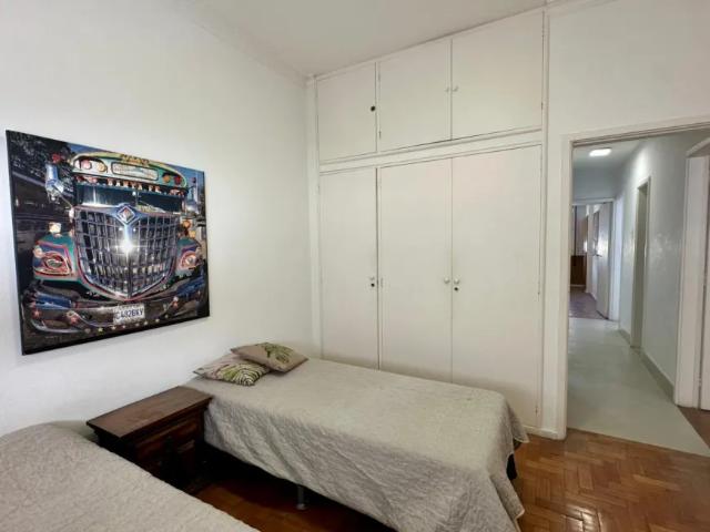 Apartamento Reformado de Alto Padrão em Copacabana