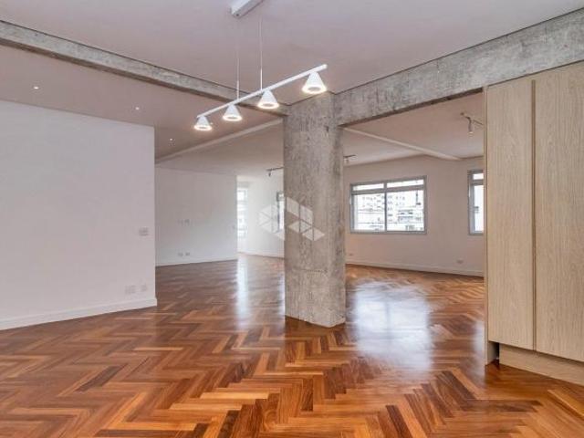 Apartamento Reformado de Alto Padrão no Edifício Bolivar Higienópolis