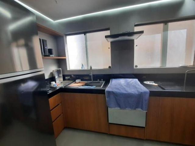 Apartamento reformado decorado 2 dormitórios