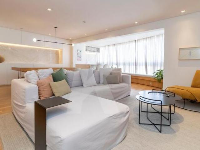 Apartamento Reformado e Aconchegante ? 3 Suítes, Varanda Gourmet e Lazer Completo!