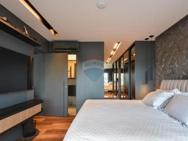 Apartamento reformado e automatizado com 85 m², 2 vagas e lazer completo na Vila Mariana
