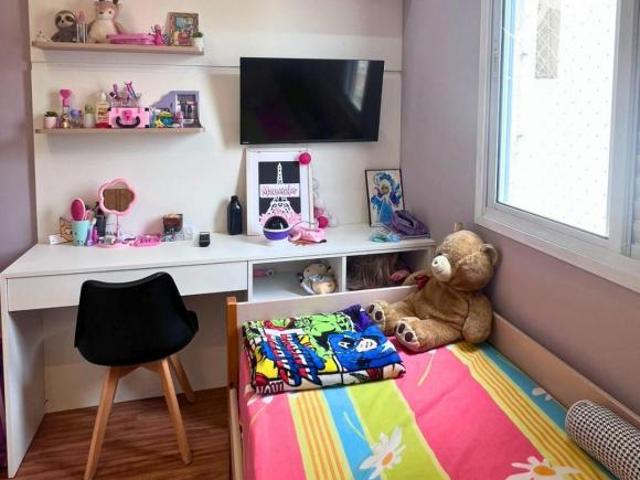 Apartamento reformado e impecável – 84 m² | 17º andar | 2 vagas cobertas