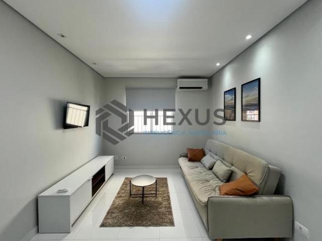 Apartamento reformado e mobiliado a venda na da Praia das Pitangueiras, Guaruja