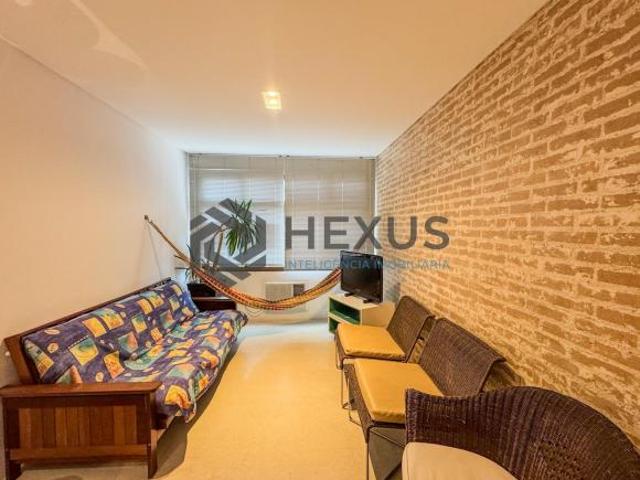 Apartamento reformado e mobiliado na Praia das Asturias, Guaruja
