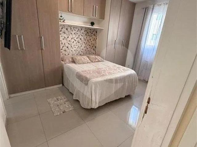 Apartamento Reformado e Semi Mobiliado no Guaíra | Condomínio Clube | 57 m²